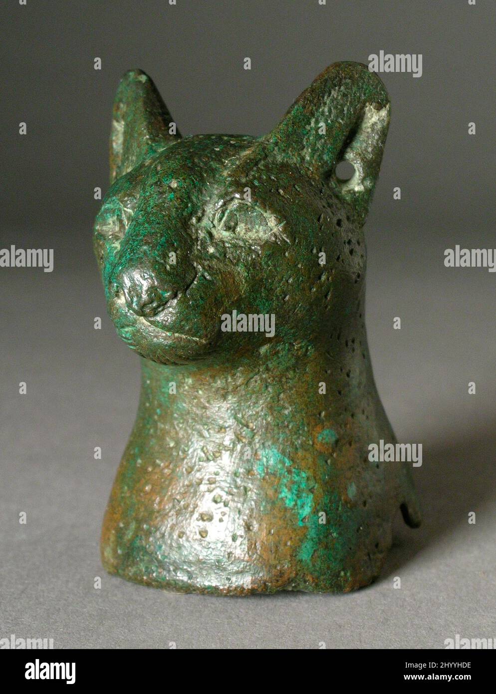 Head of Cat. Egypt, probably Ptolemaic Period (323 - 30 BCE). Sculpture ...