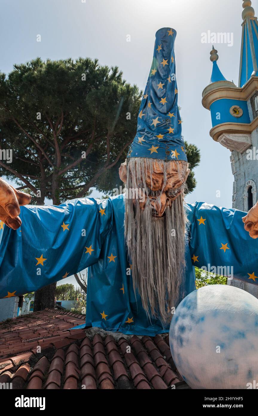 Vertical photo of a fake man statue Stock Photo - Alamy