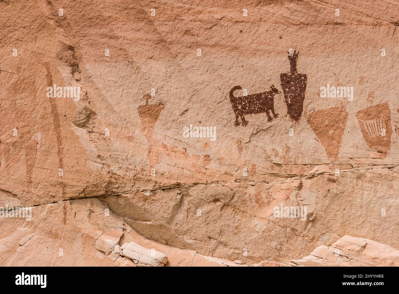 The Horseshoe Gallery in Horseshoe Canyon, Canyonlands National Park ...