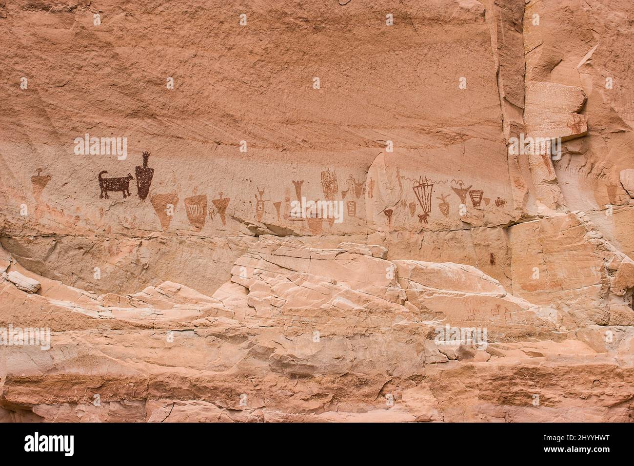 The Horseshoe Gallery in Horseshoe Canyon, Canyonlands National Park ...