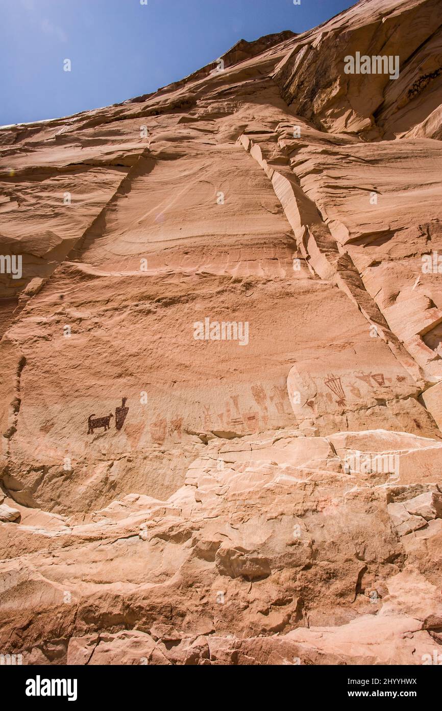 The Horseshoe Gallery in Horseshoe Canyon, Canyonlands National Park ...