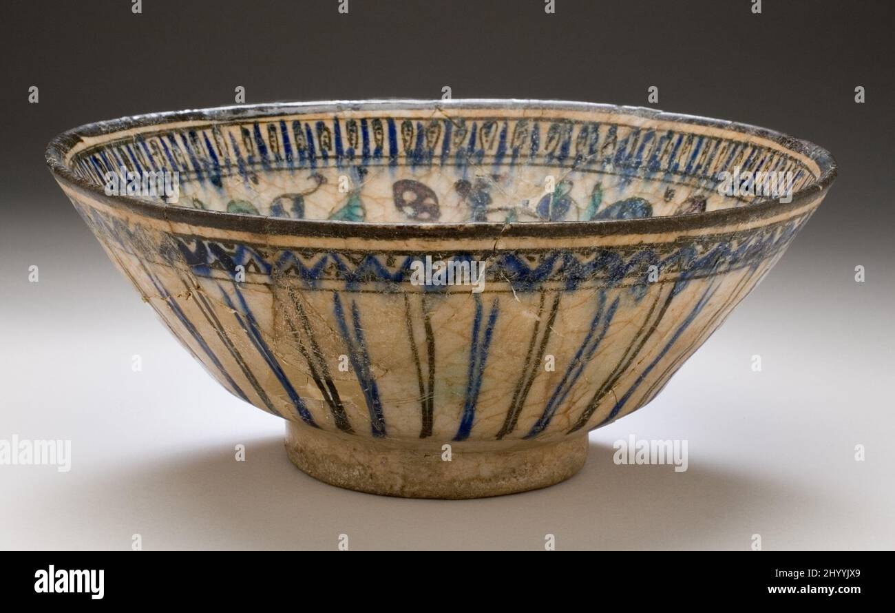 Bowl. Iran, late 13th-early 14th century. Ceramics. Fritware ...