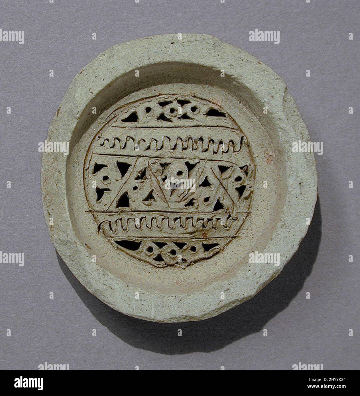 Opening jar with tool hi-res stock photography and images - Alamy