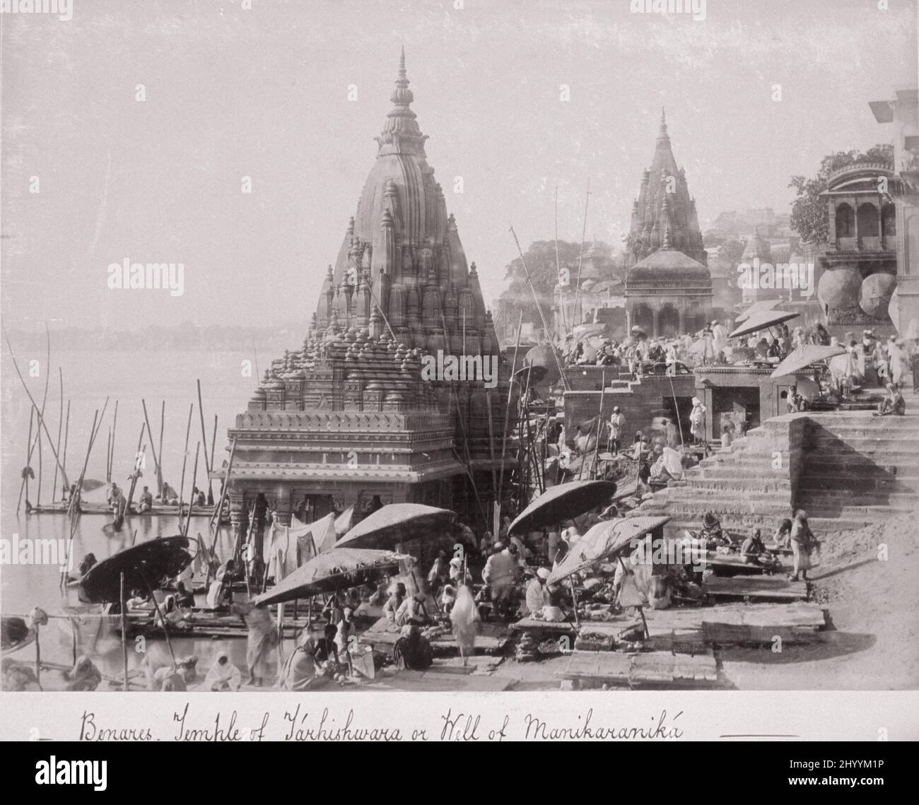 Benares, Temple of Tárhishwara or Well of Manikarankiá. Samuel Bourne ...