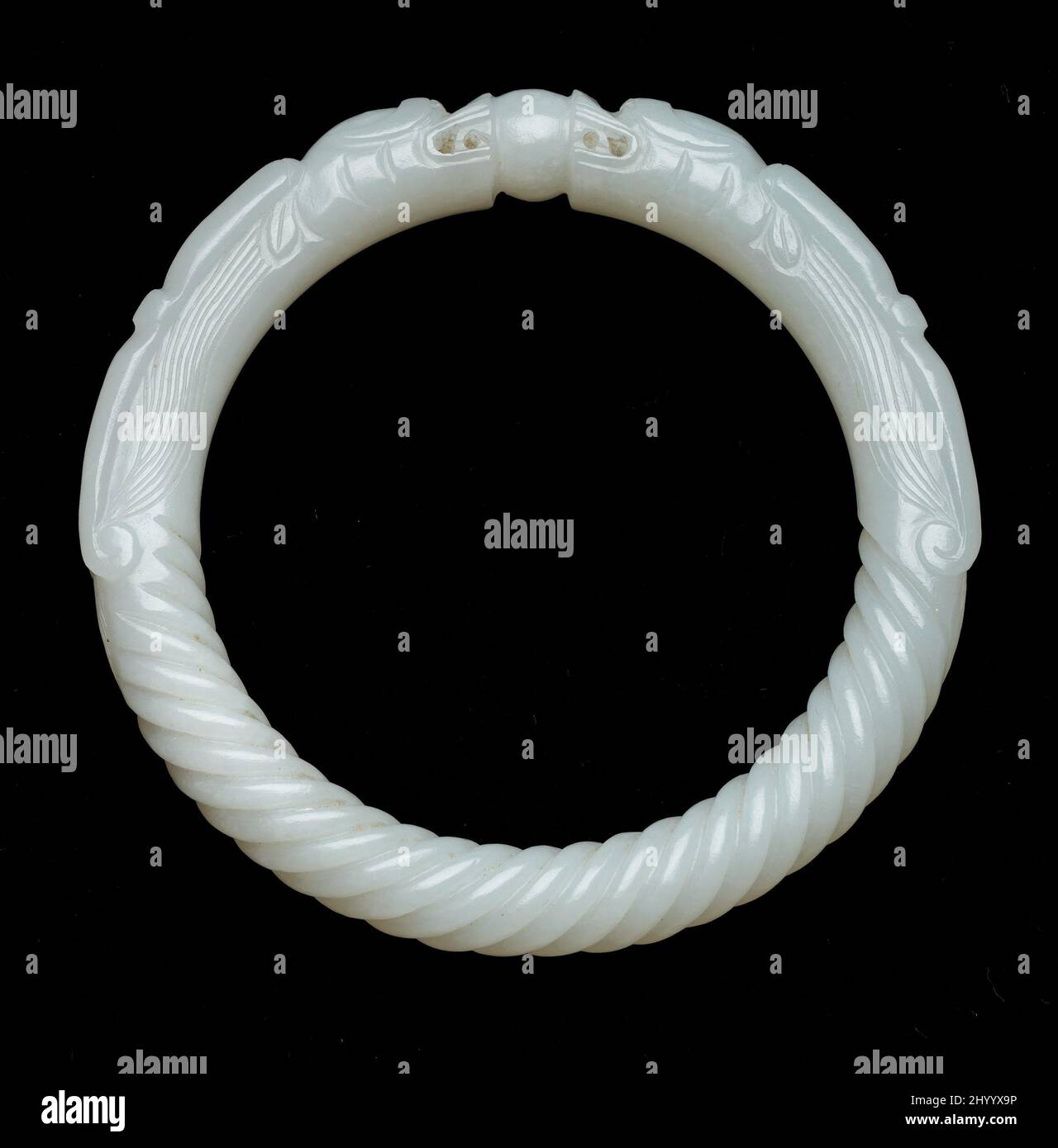 Dragons form hi-res stock photography and images - Alamy