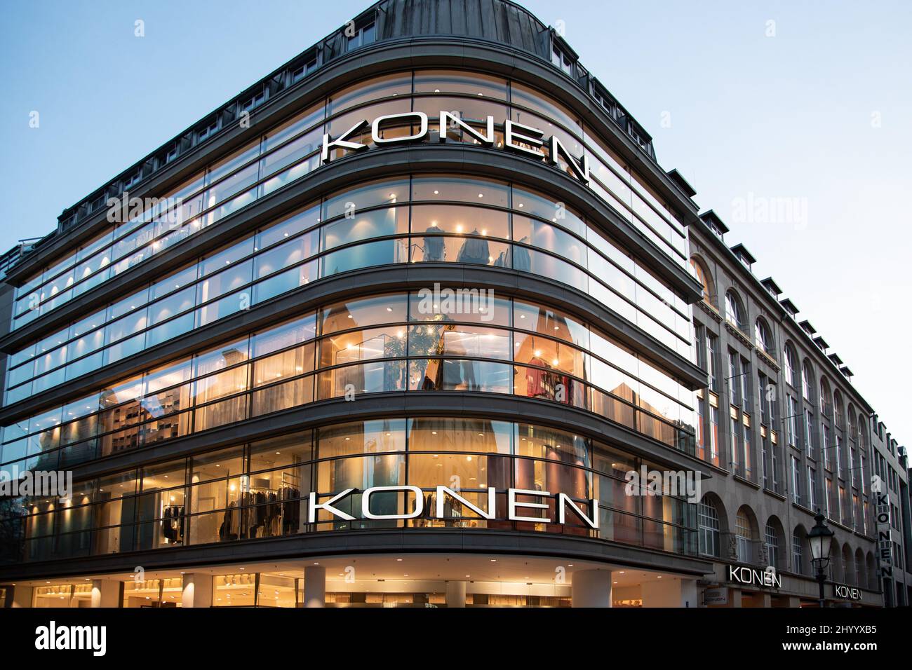 Konen münchen hi-res stock photography and images - Alamy