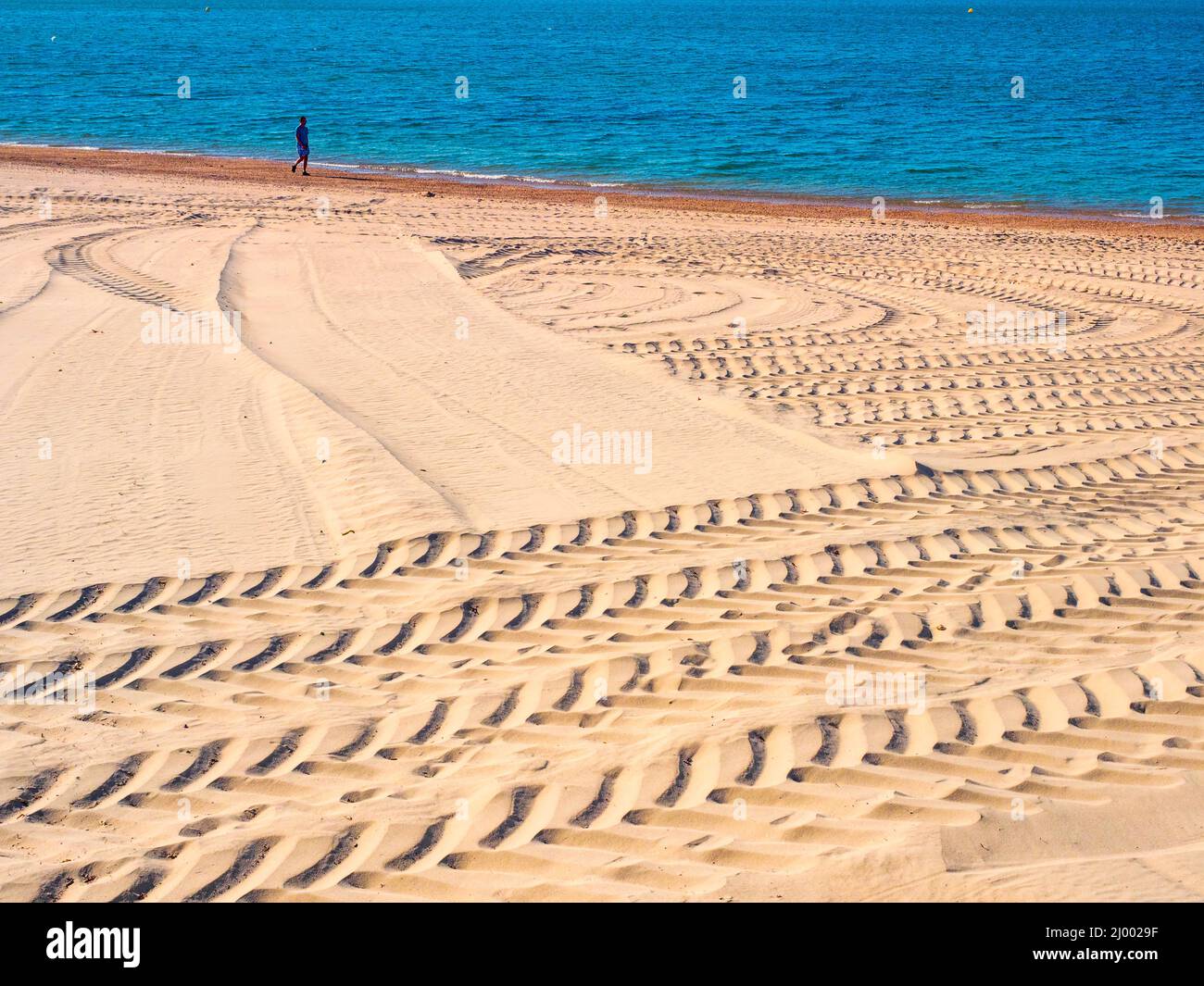 Person on the shore hi-res stock photography and images - Alamy