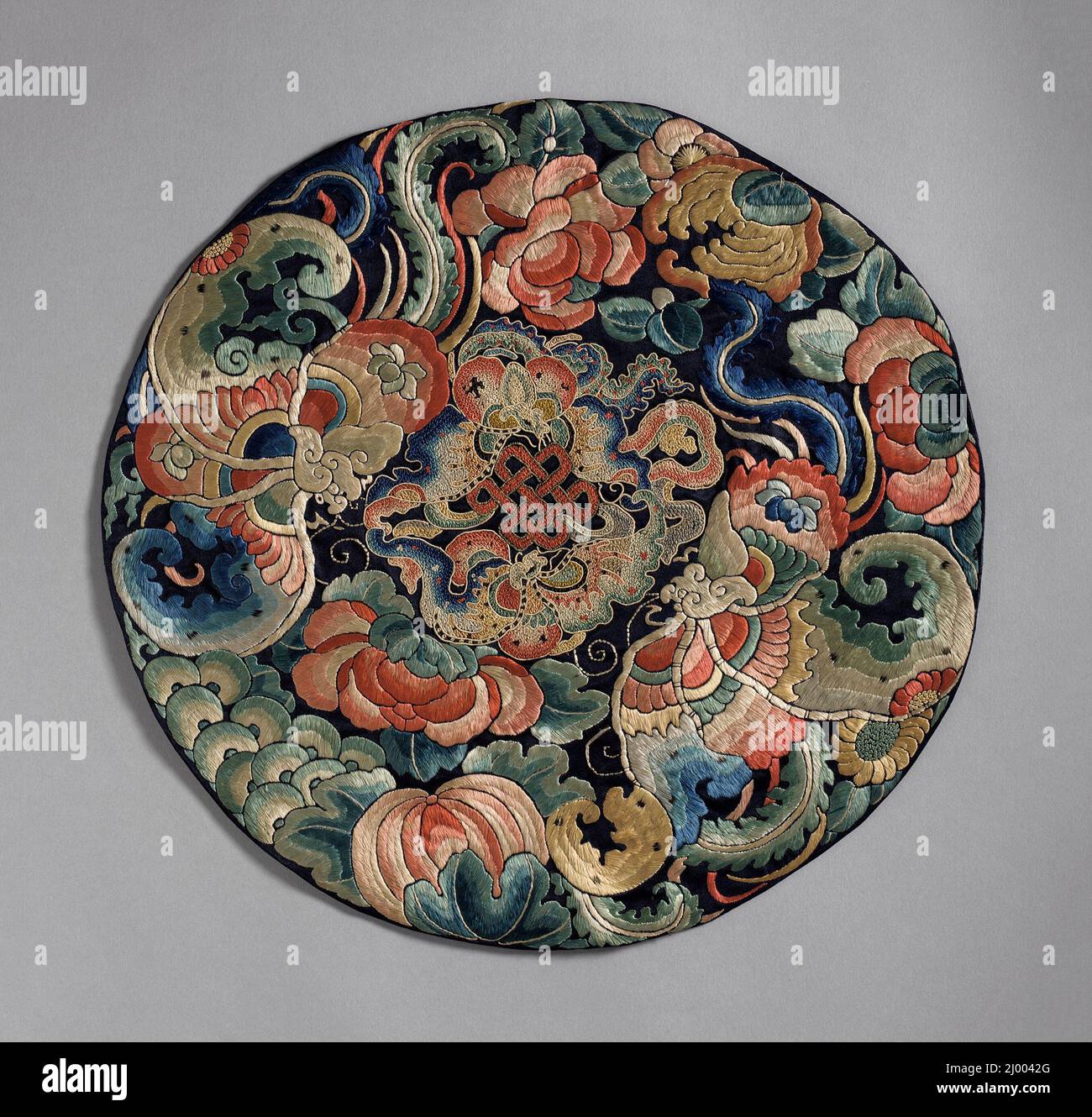 Kesi embroidery hi-res stock photography and images - Alamy