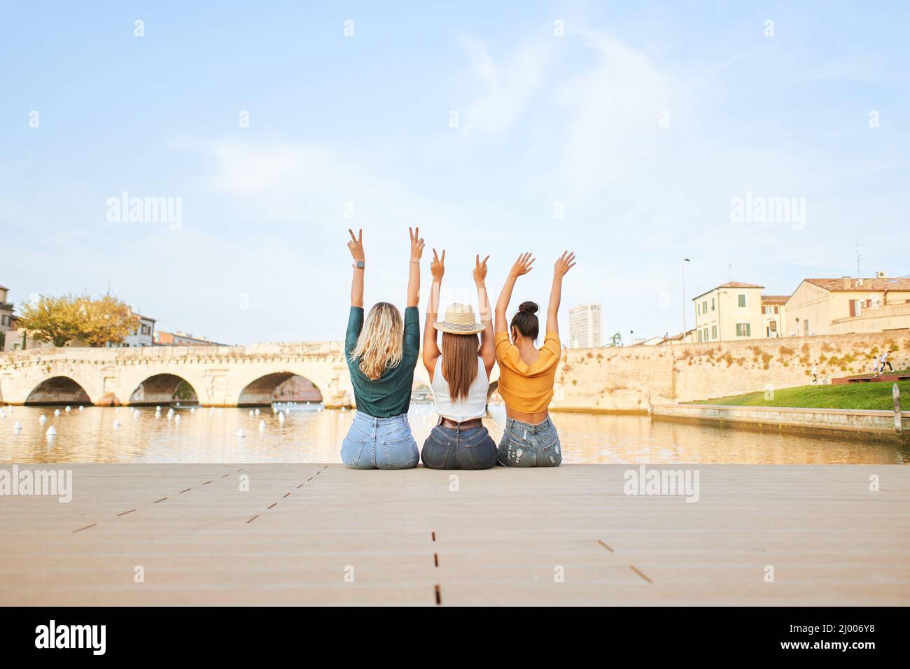 Women thermometer hi-res stock photography and images - Alamy