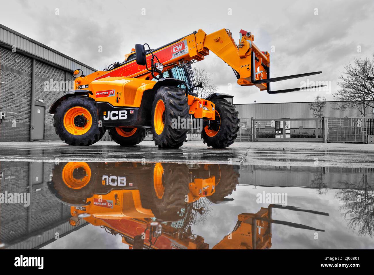 Cw plant hire leeds hi-res stock photography and images - Alamy