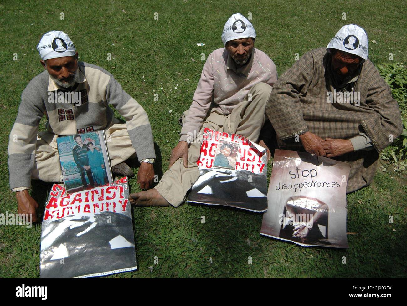 Missing persons india hi-res stock photography and images - Alamy