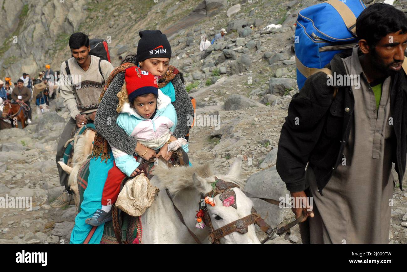 Amarnath lingam hi-res stock photography and images - Alamy