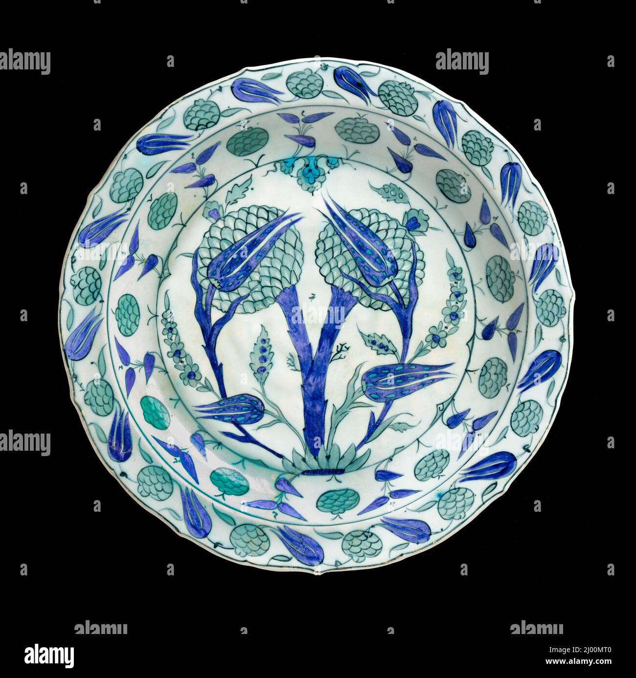 Dish with Artichokes and Tulips. Turkey, Iznik, circa 1550-55. Ceramics ...