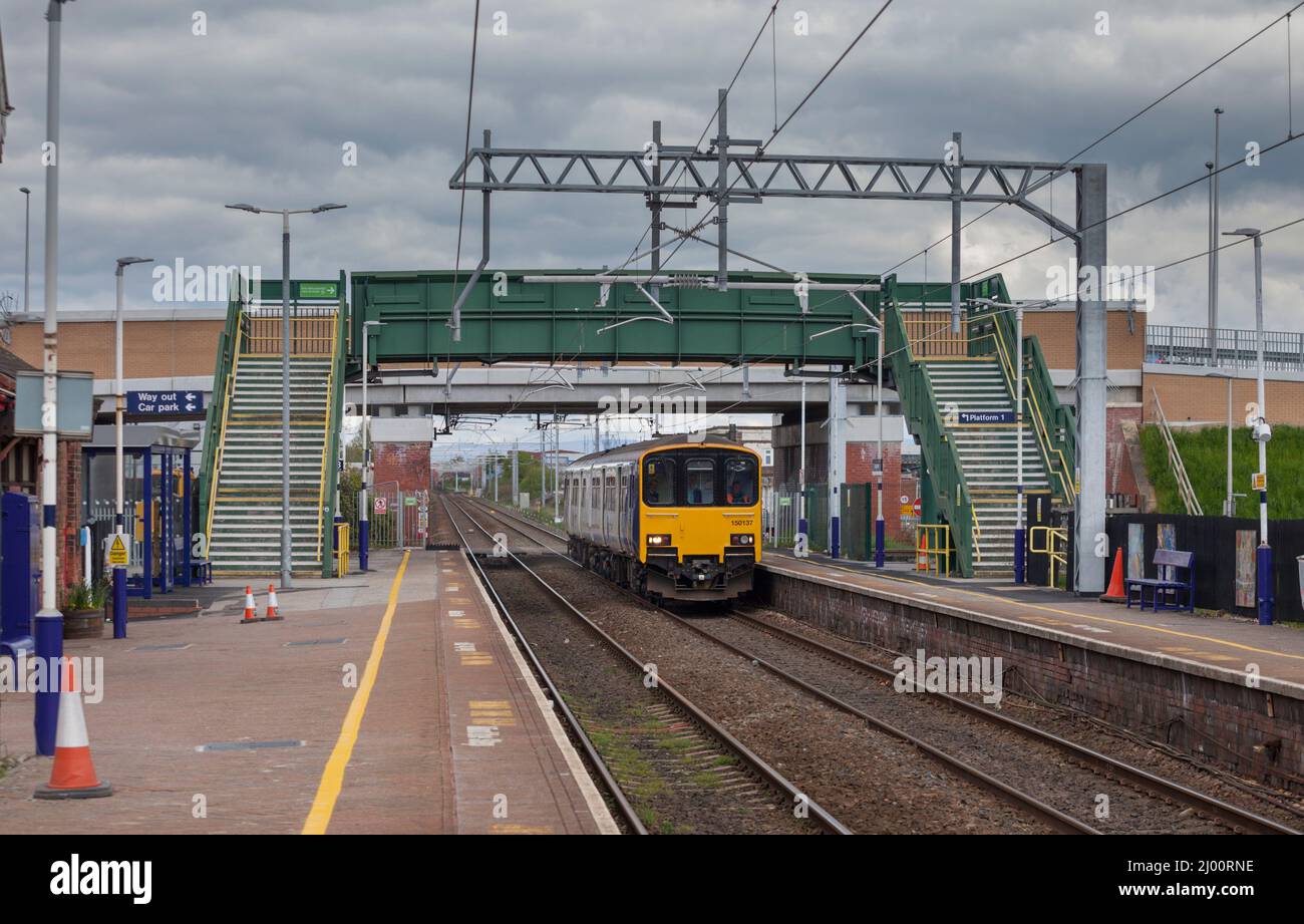 Layton train station hi-res stock photography and images - Alamy
