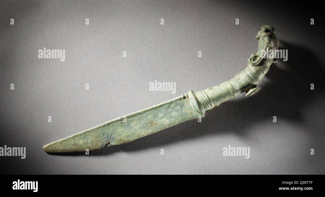 Circa 12th century hi-res stock photography and images - Alamy