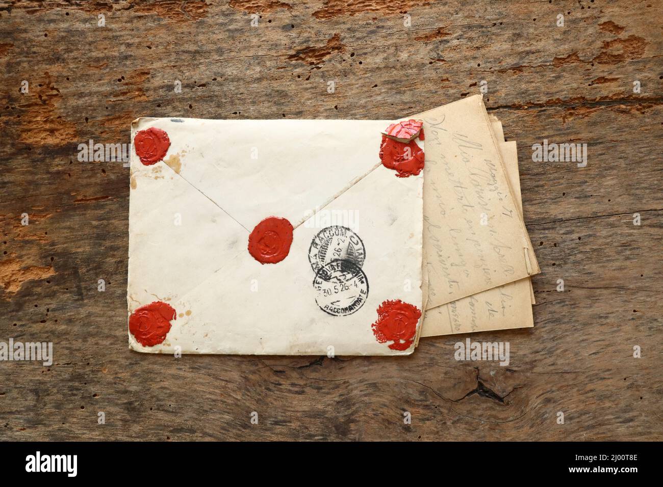 Old Envelope and Letter on a original 1800s wooden background Stock ...