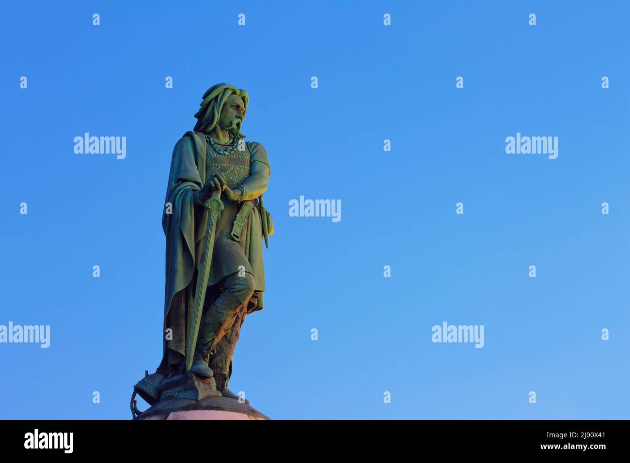 Monument to Vercingetorix, chieftain of the Gallic tribe of the Arverni ...