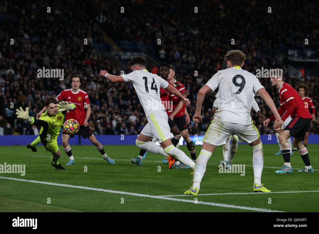 Kris moore hi-res stock photography and images - Alamy