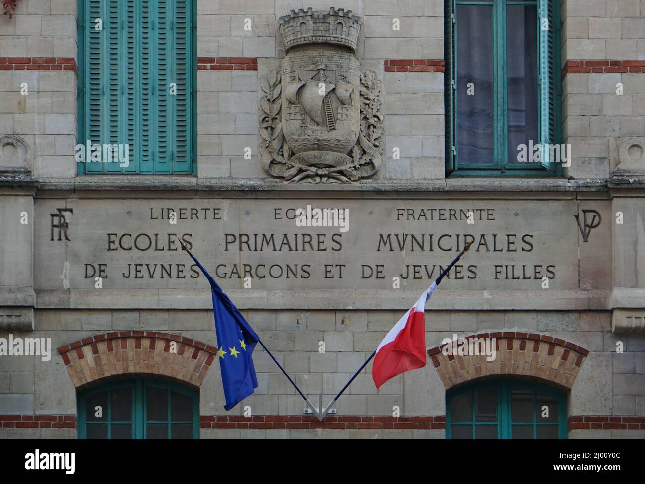 Public school in Paris (France Stock Photo - Alamy