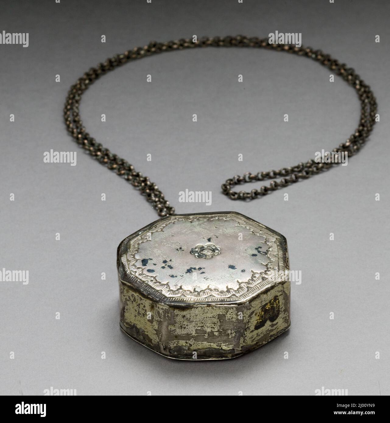 16th century miniature quran hi-res stock photography and images - Alamy