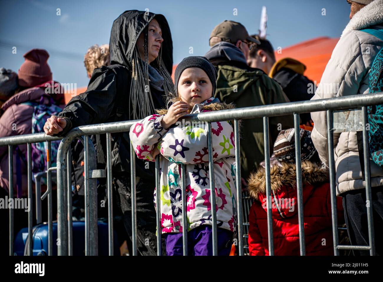 Medyka refugee camp clothes hi-res stock photography and images - Alamy