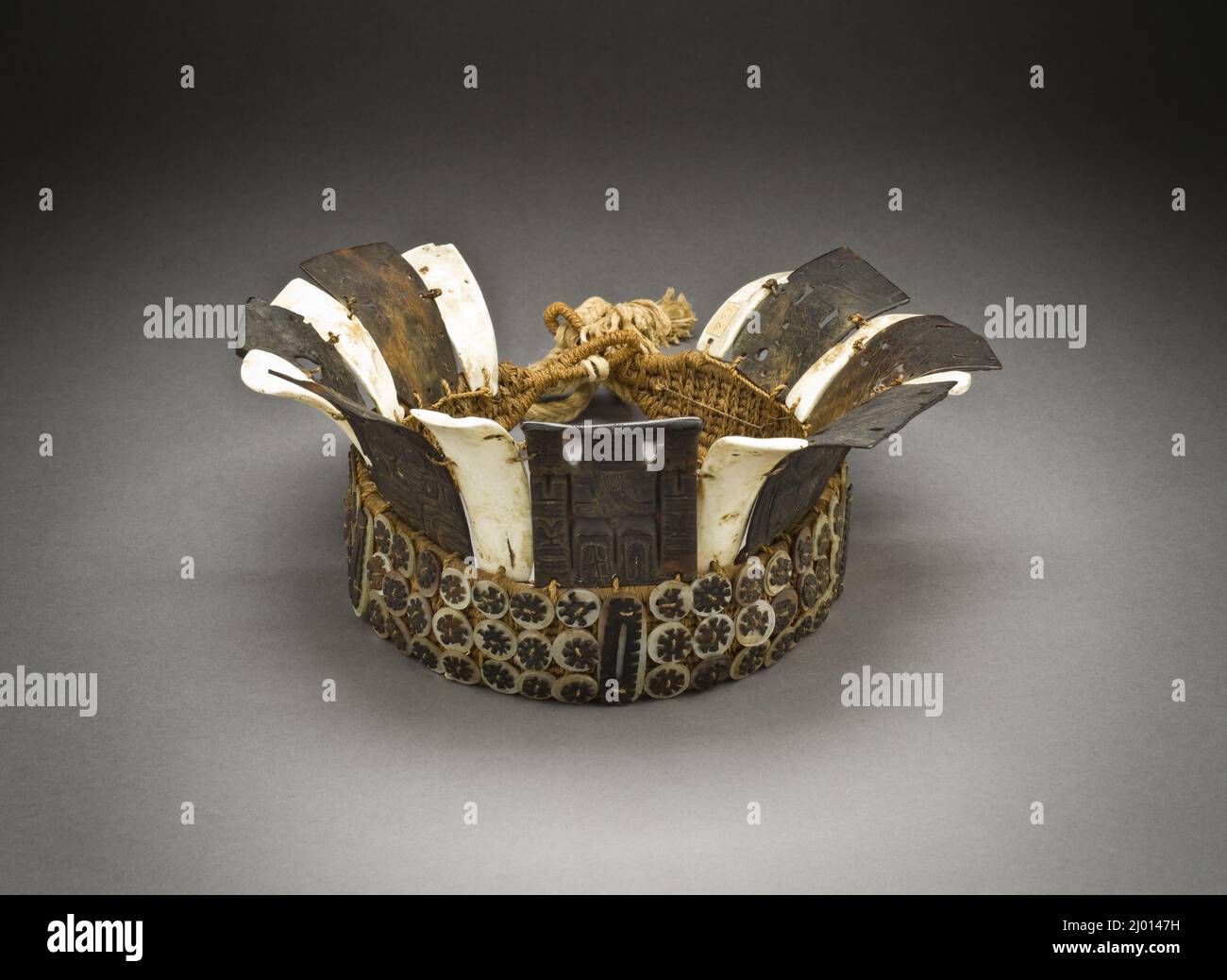 Headdress (paekaha). Marquesas Islands (Te Henua 'Enana/Te Fenua 'Enata ...