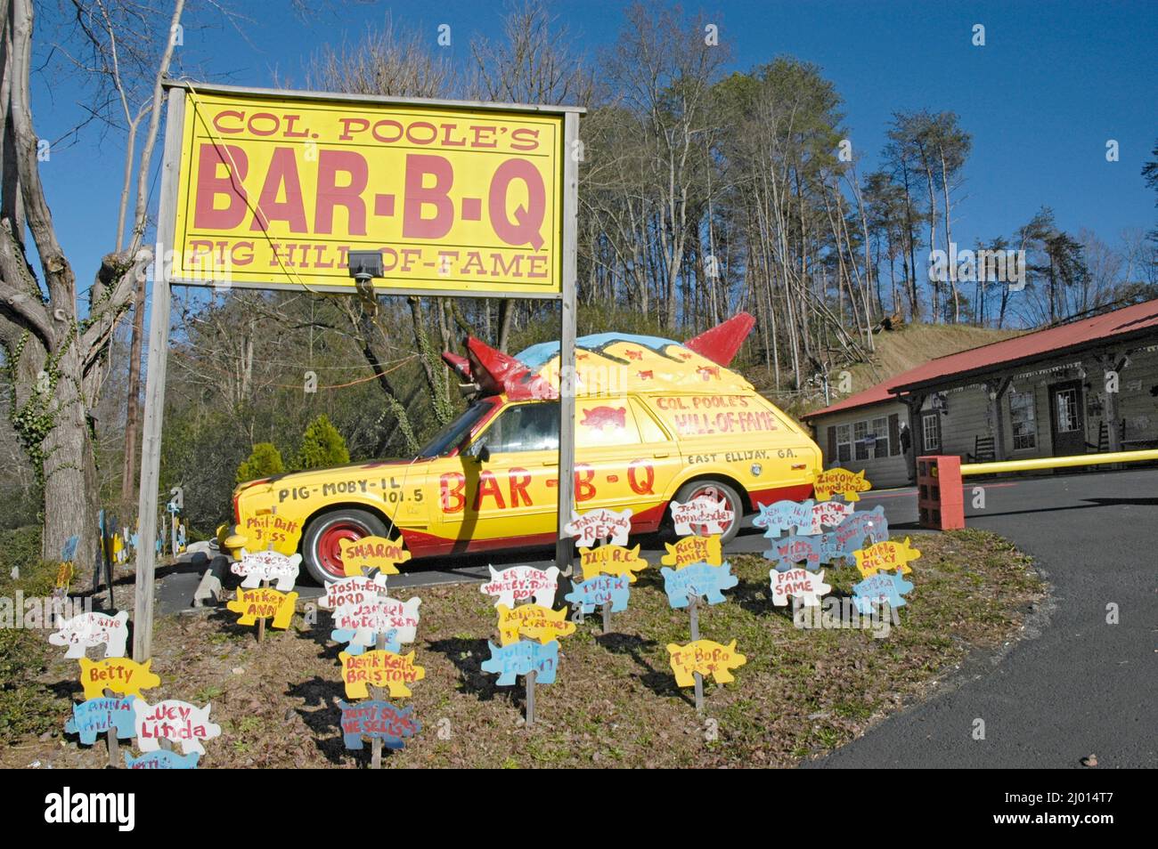 Col. Poole's Pig Hall of Fame and Pigmobile car in the hills of North ...