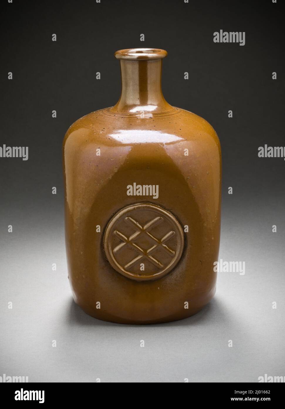 Crest ware hi-res stock photography and images - Alamy