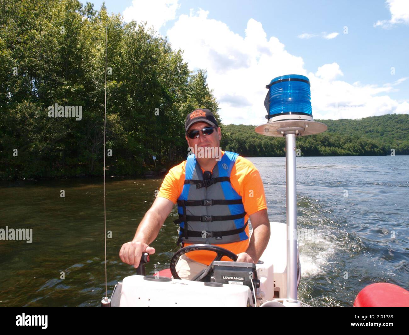 Search and Rescue team water rescue drill Stock Photo - Alamy