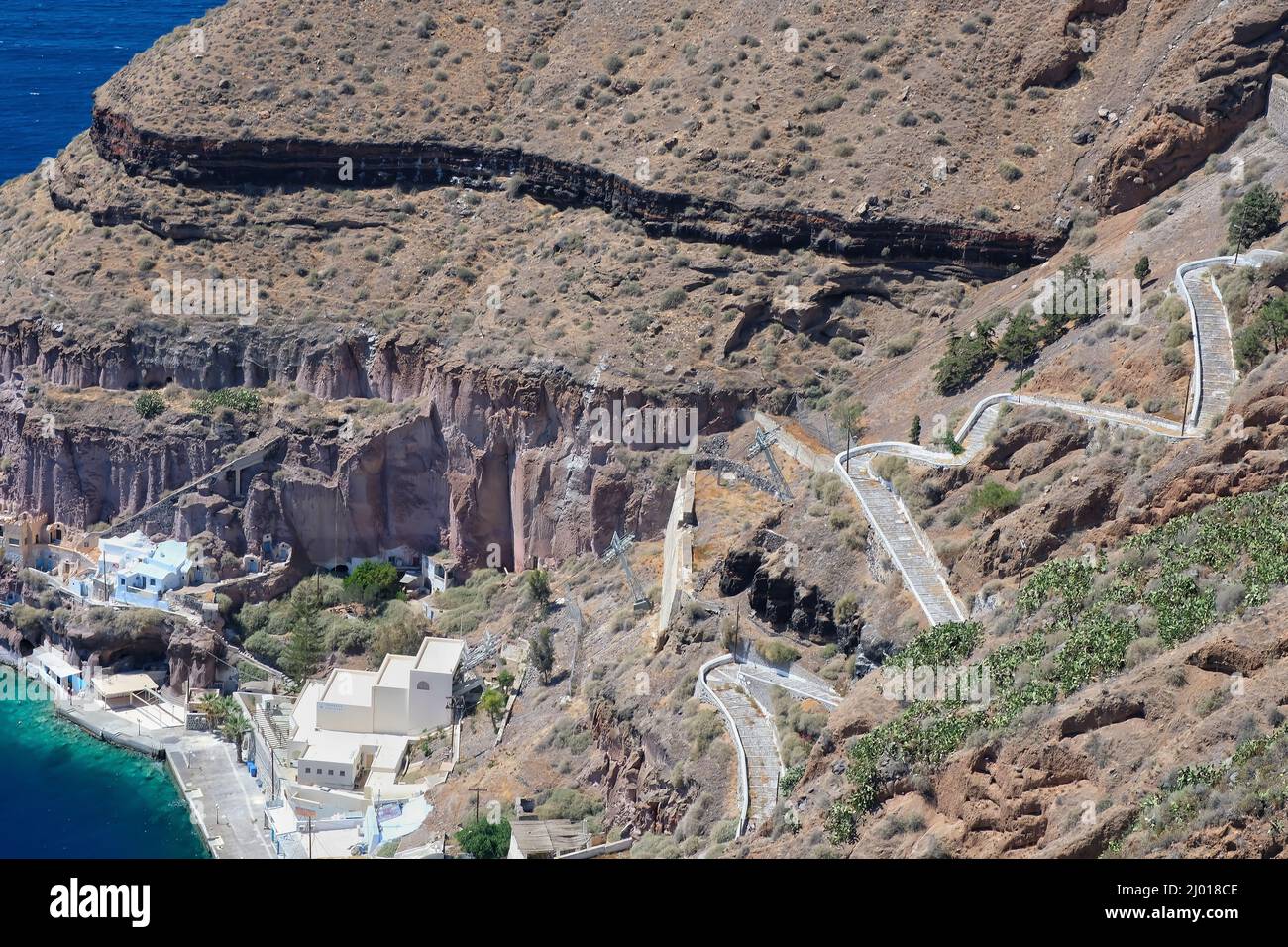 Steps leading from the village of Fira to the old port of Santorini ...