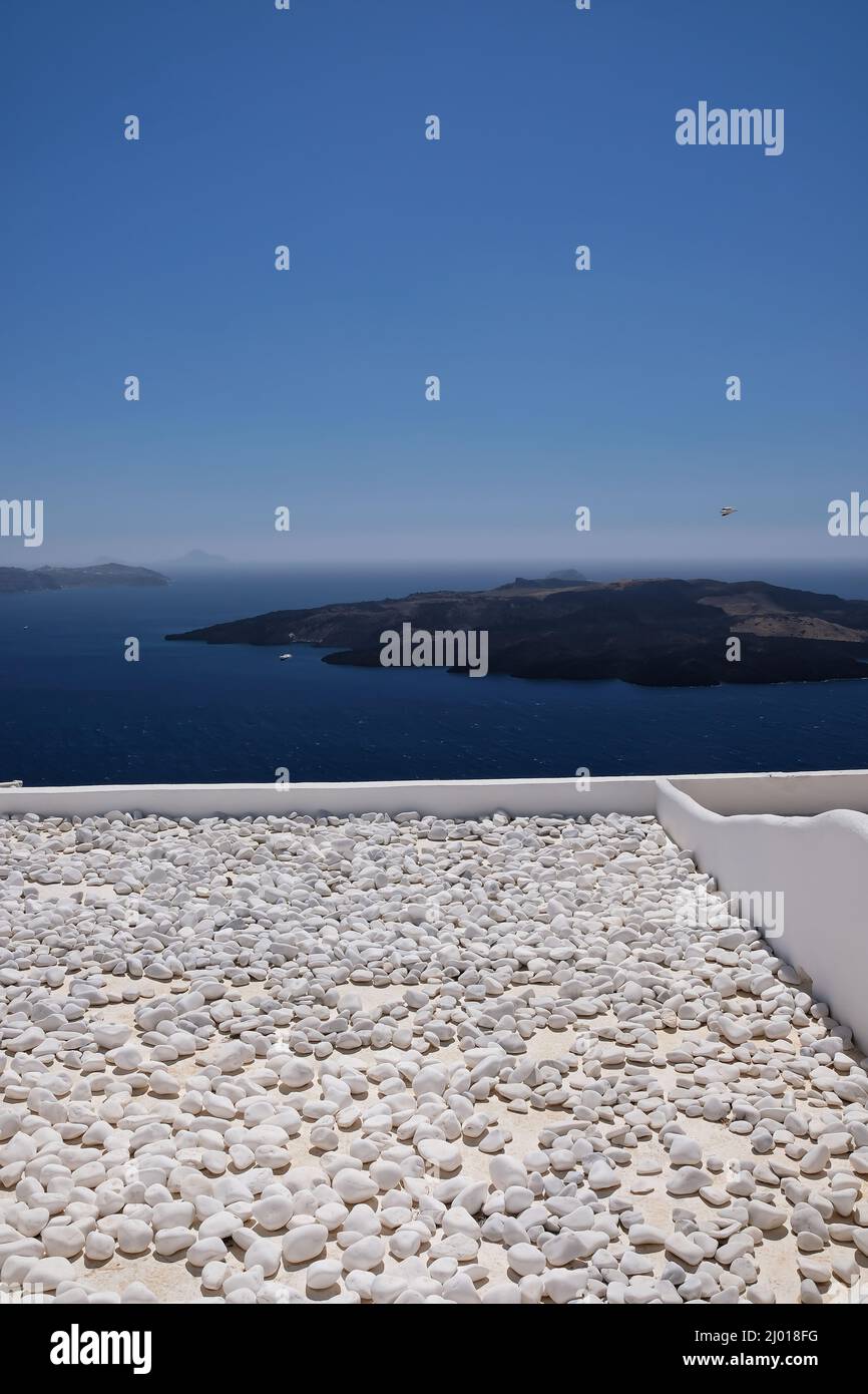 Santorini volcano hi-res stock photography and images - Alamy
