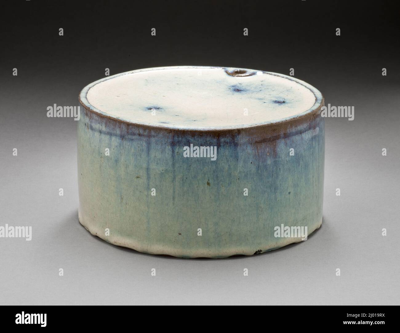 Sake Bottle in Cask Form. Japan, Edo period, late 17th-early 18th ...