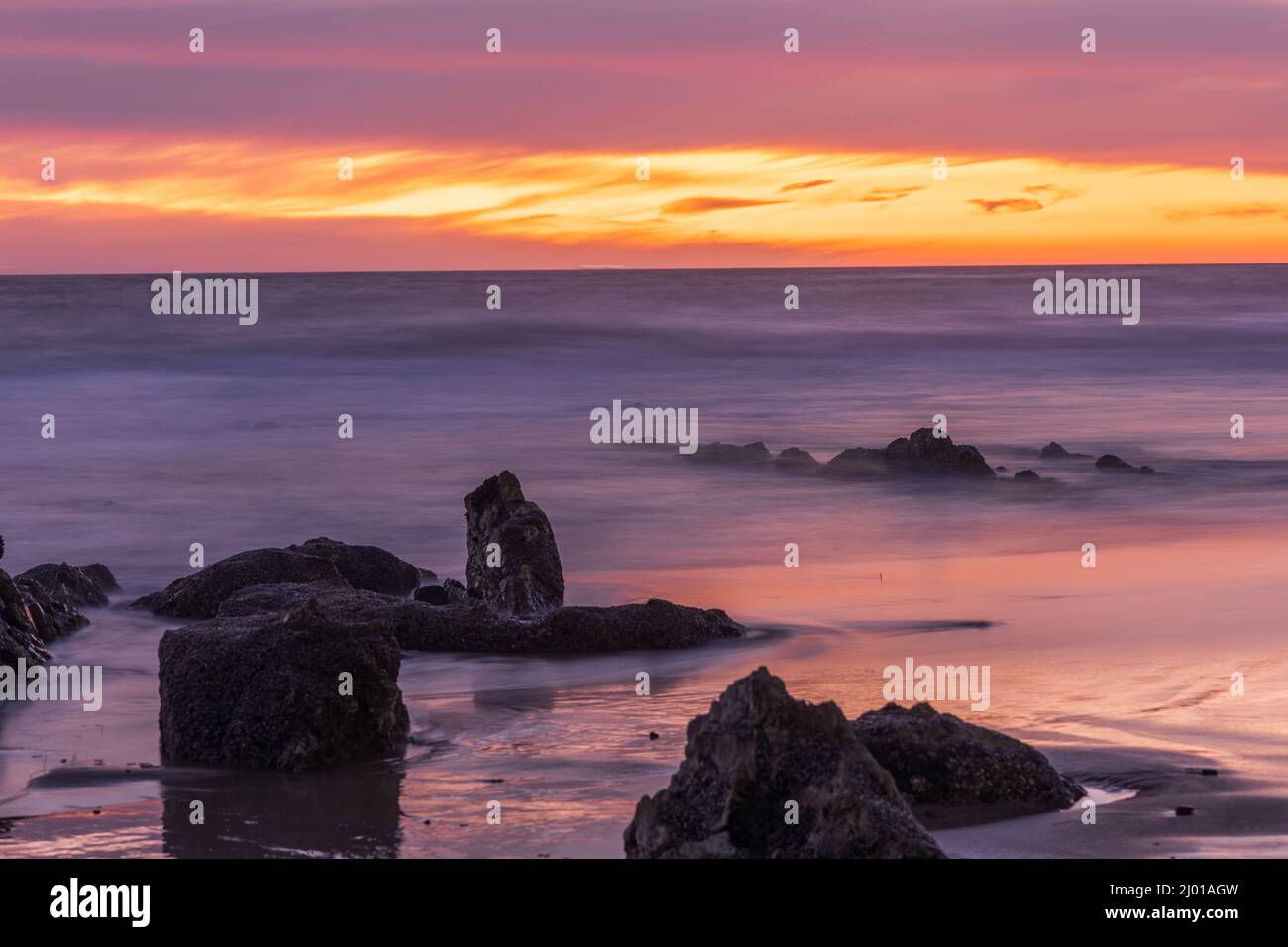 Nostalgic sunset hi-res stock photography and images - Alamy