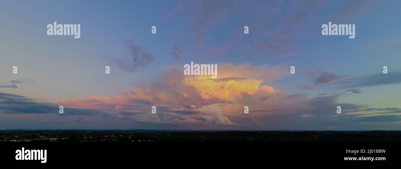 Beautiful view of the horizon with a pink and blue cloudy sky ...