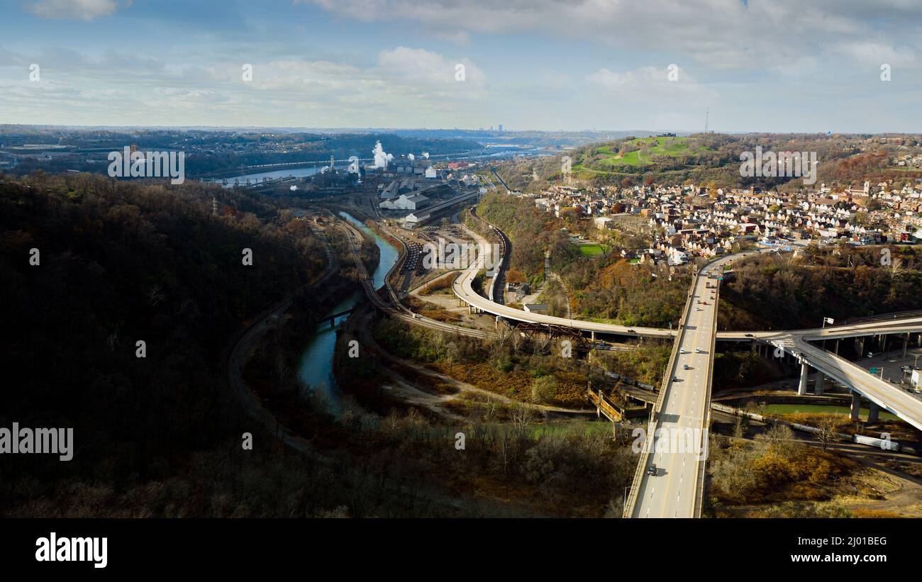Elevated view houses traffic old hi-res stock photography and images ...