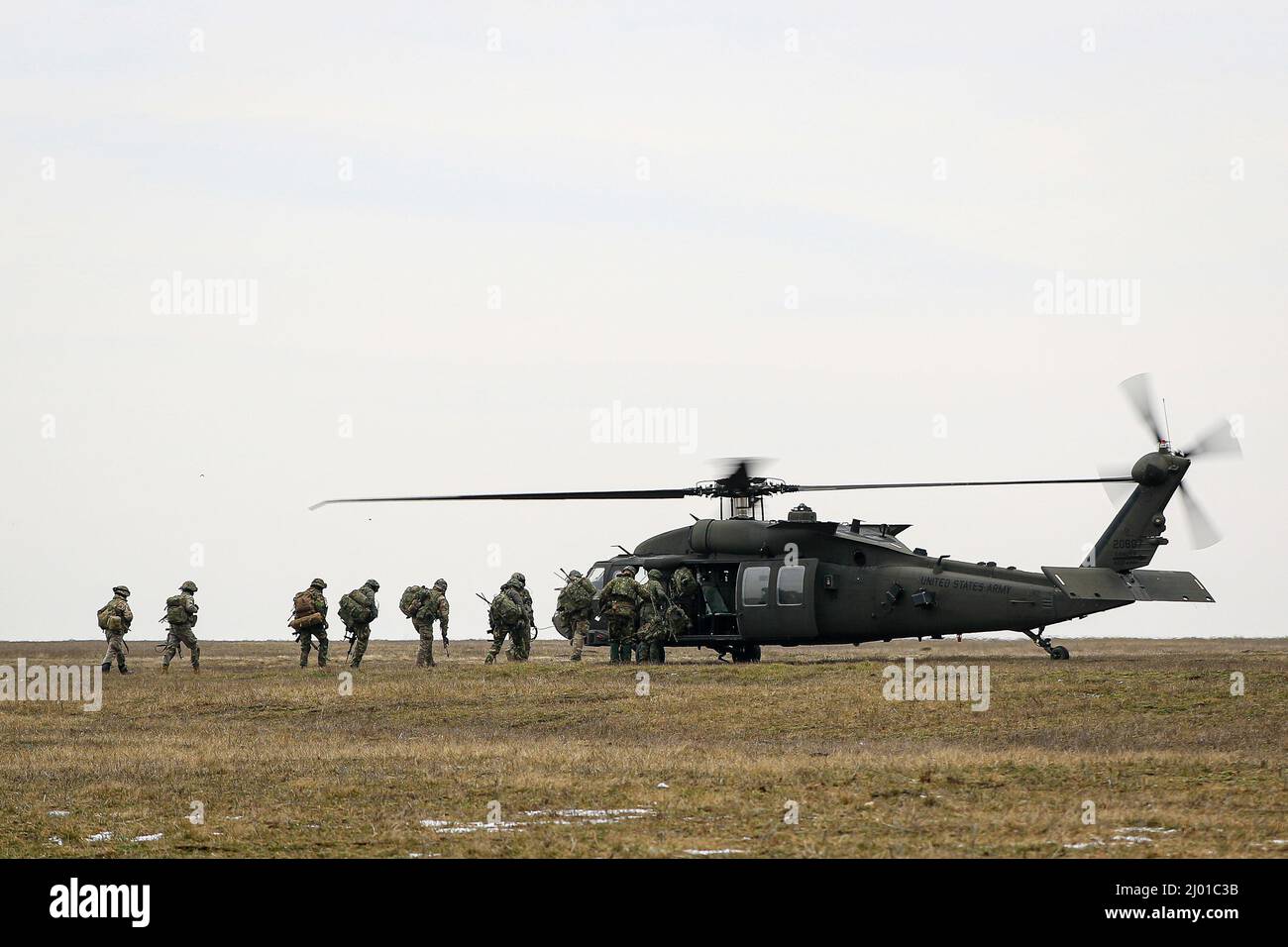 MIHAIL KOGALNICEANU AIR BASE, Romania – Soldiers of the Royal ...