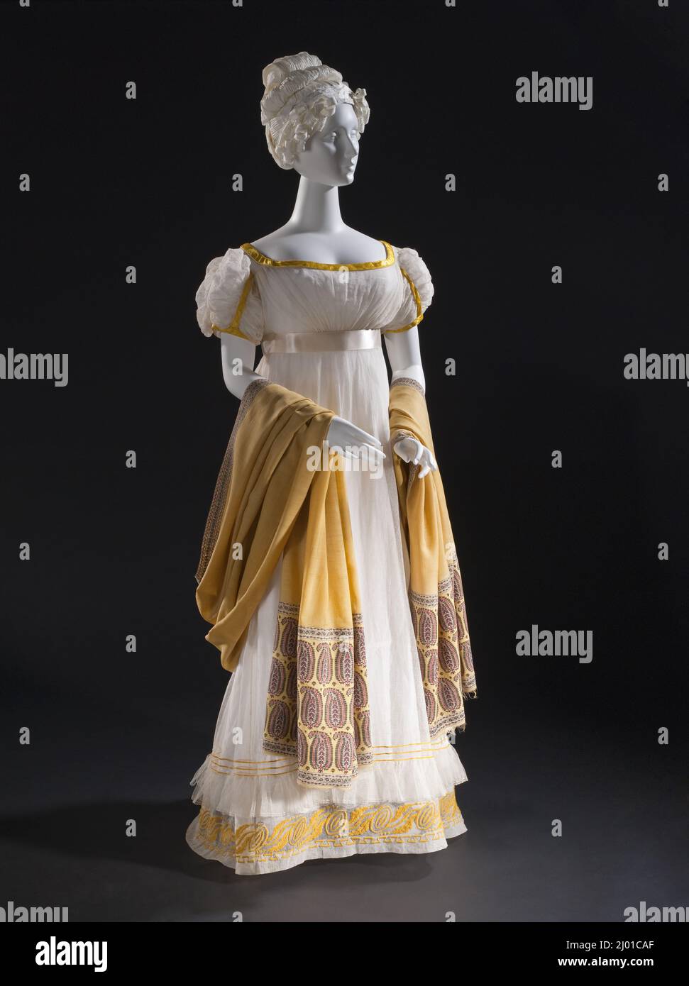 Principal attire entire body dress hi-res stock photography and images ...