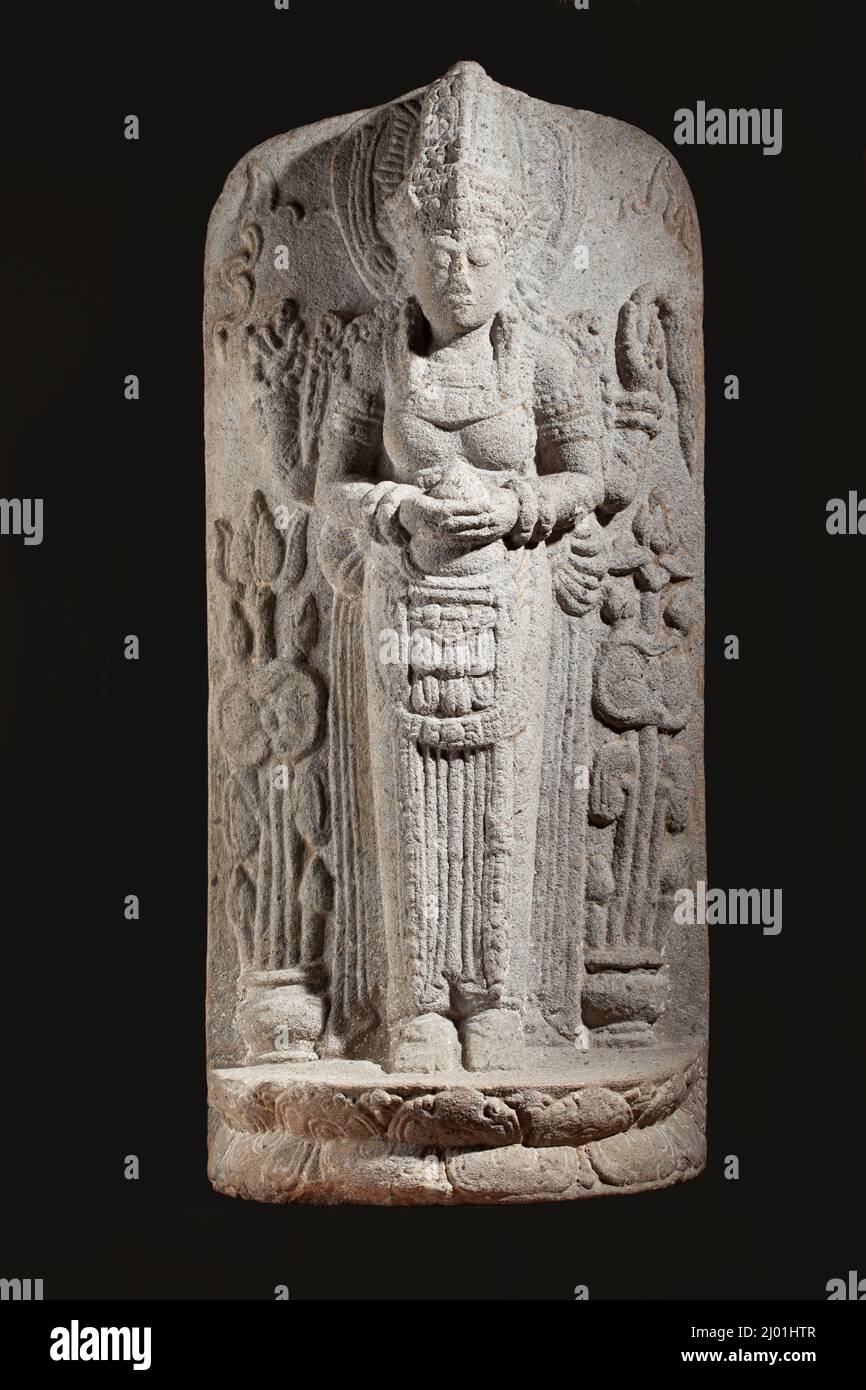 Memorial Statue of a Deified Queen Stock Photo - Alamy