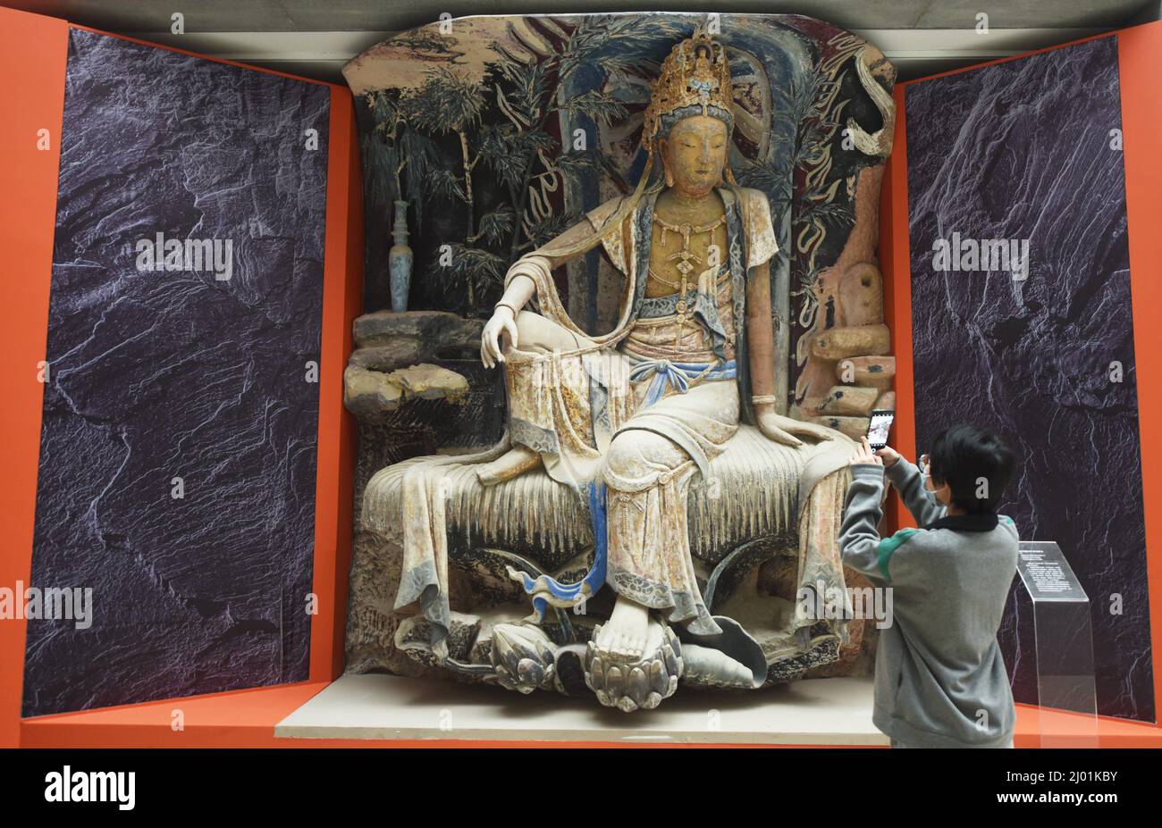 HANGZHOU, CHINA - MARCH 16, 2022 - Visitors view the "Purple Bamboo ...