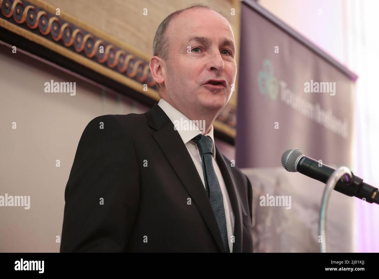 Owned by the irish government hi-res stock photography and images - Alamy