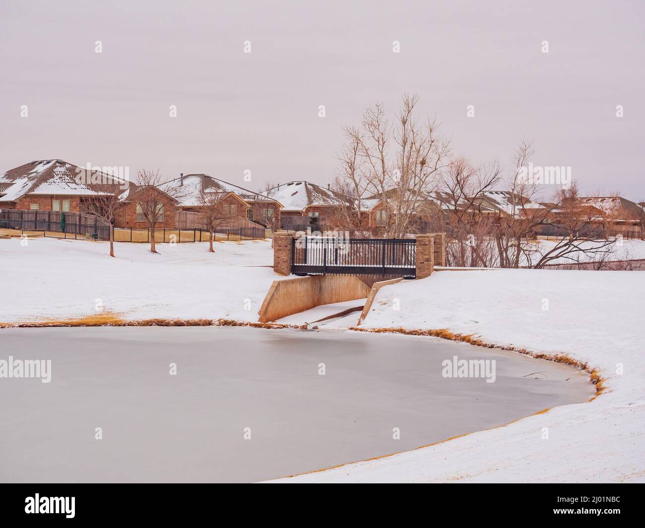 Frozen lake water oklahoma hi-res stock photography and images - Alamy