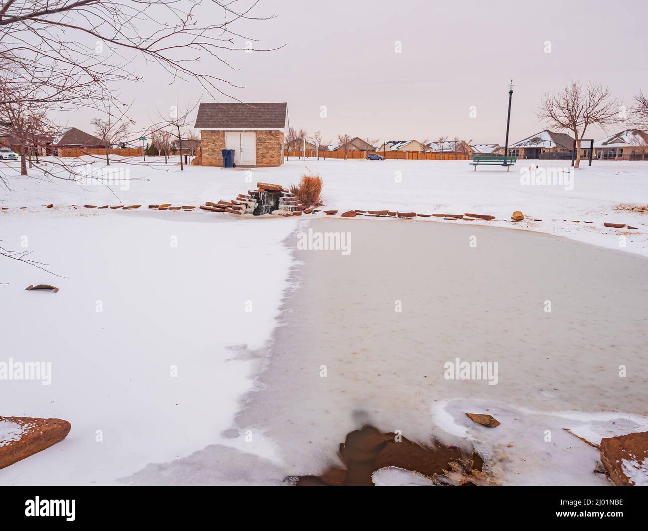 Frozen lake water oklahoma hi-res stock photography and images - Alamy