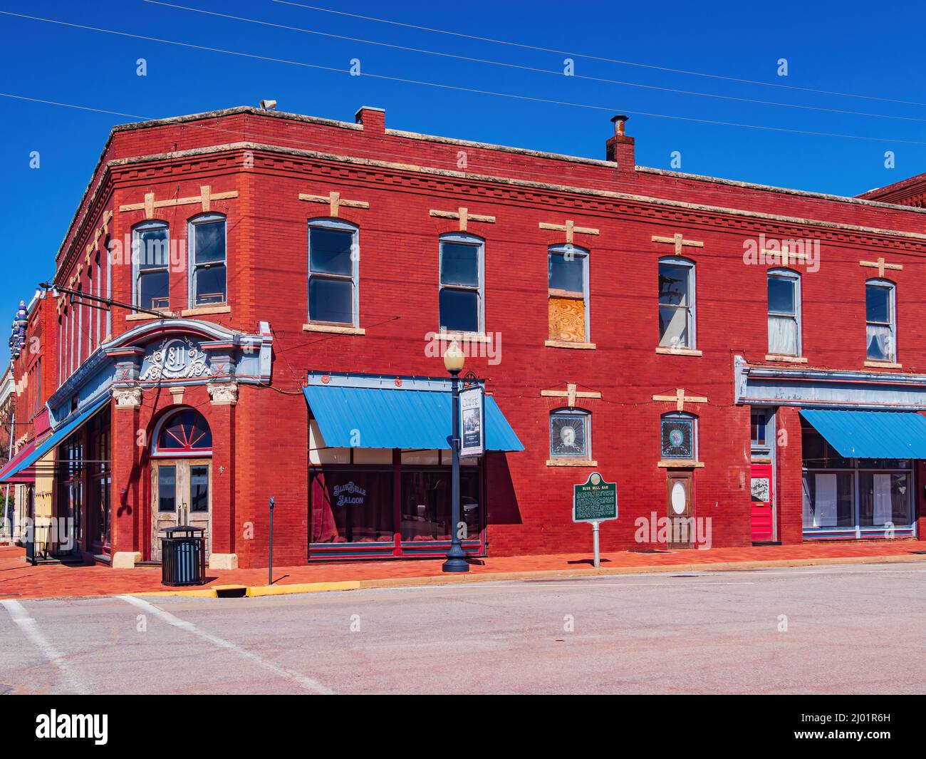 Guthrie, MAR 5 2022 - Sunny exterior view of the Guthrie old town Stock ...