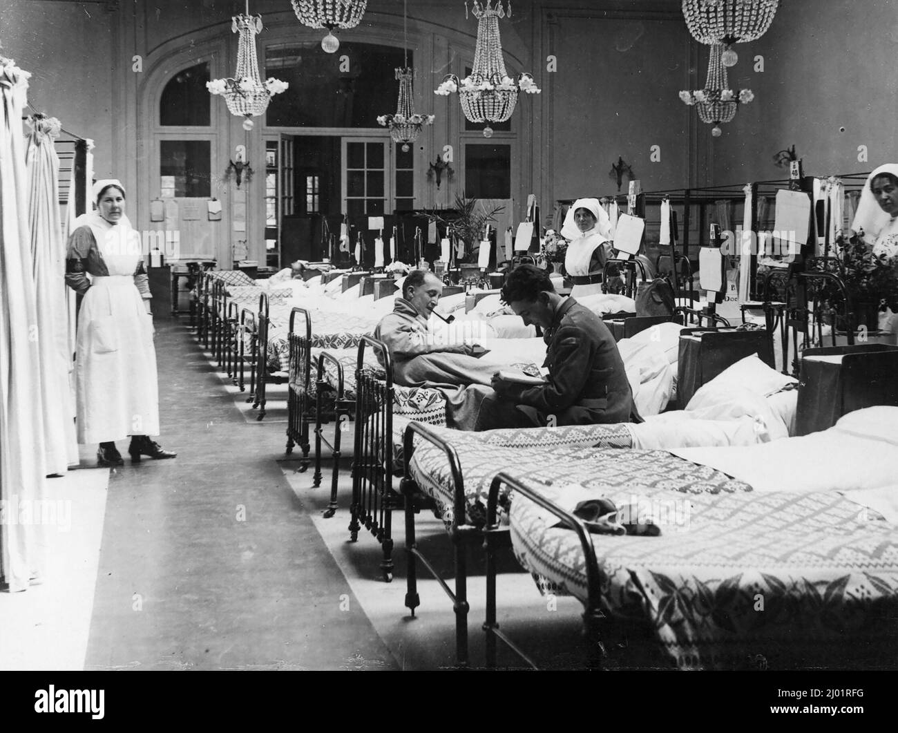 The interior of a makeshift hospital ward in a stately home during WW1 ...