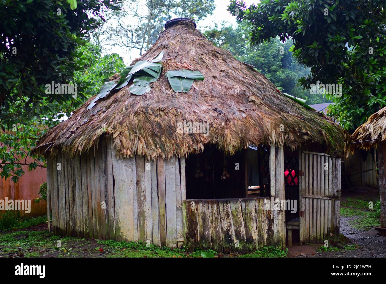 Bribri hut, Costa Rica Stock Photo - Alamy