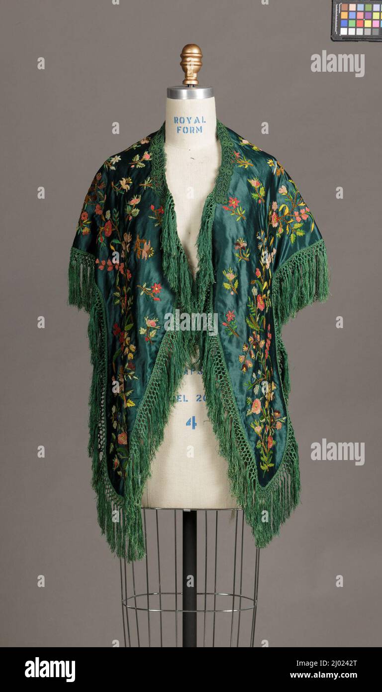 Pelerine hi-res stock photography and images - Alamy