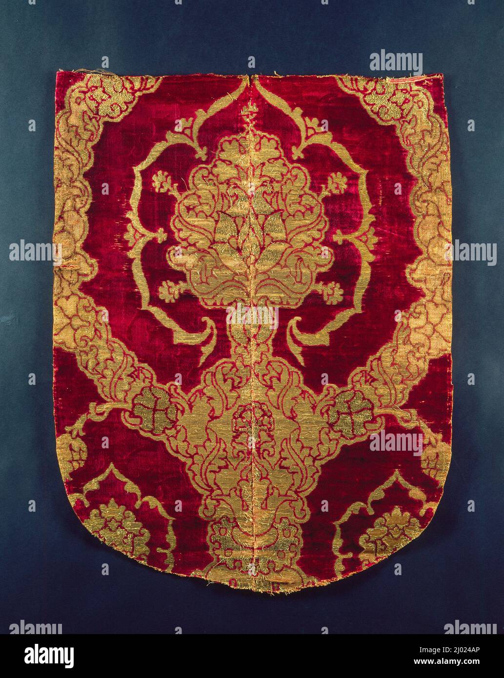 Textile with Pomegranate Pattern. Italy, Venice, circa 1480. Textiles ...