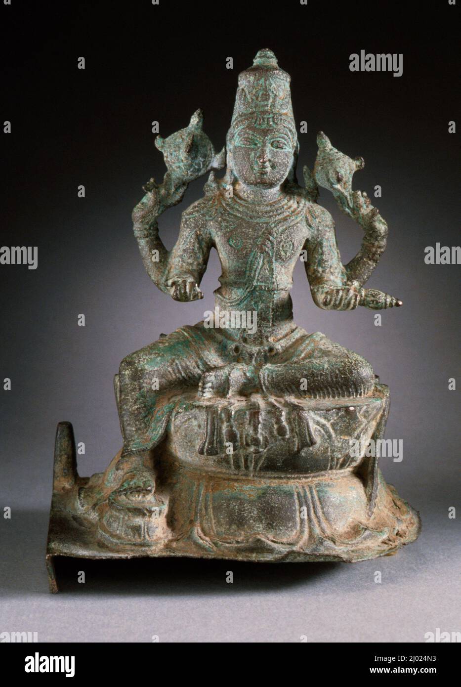The Hindu God Vishnu. India, Tamil Nadu, late 9th century. Sculpture ...