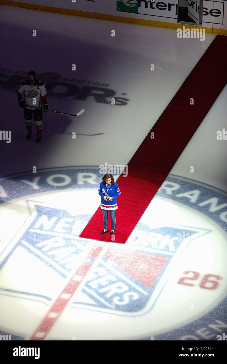 Adam fox 2022 rangers hi-res stock photography and images - Alamy