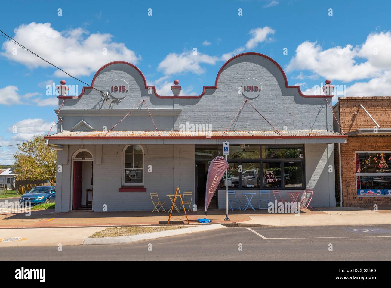 The main street of Guyra in northern New South Wales, Australia Stock ...